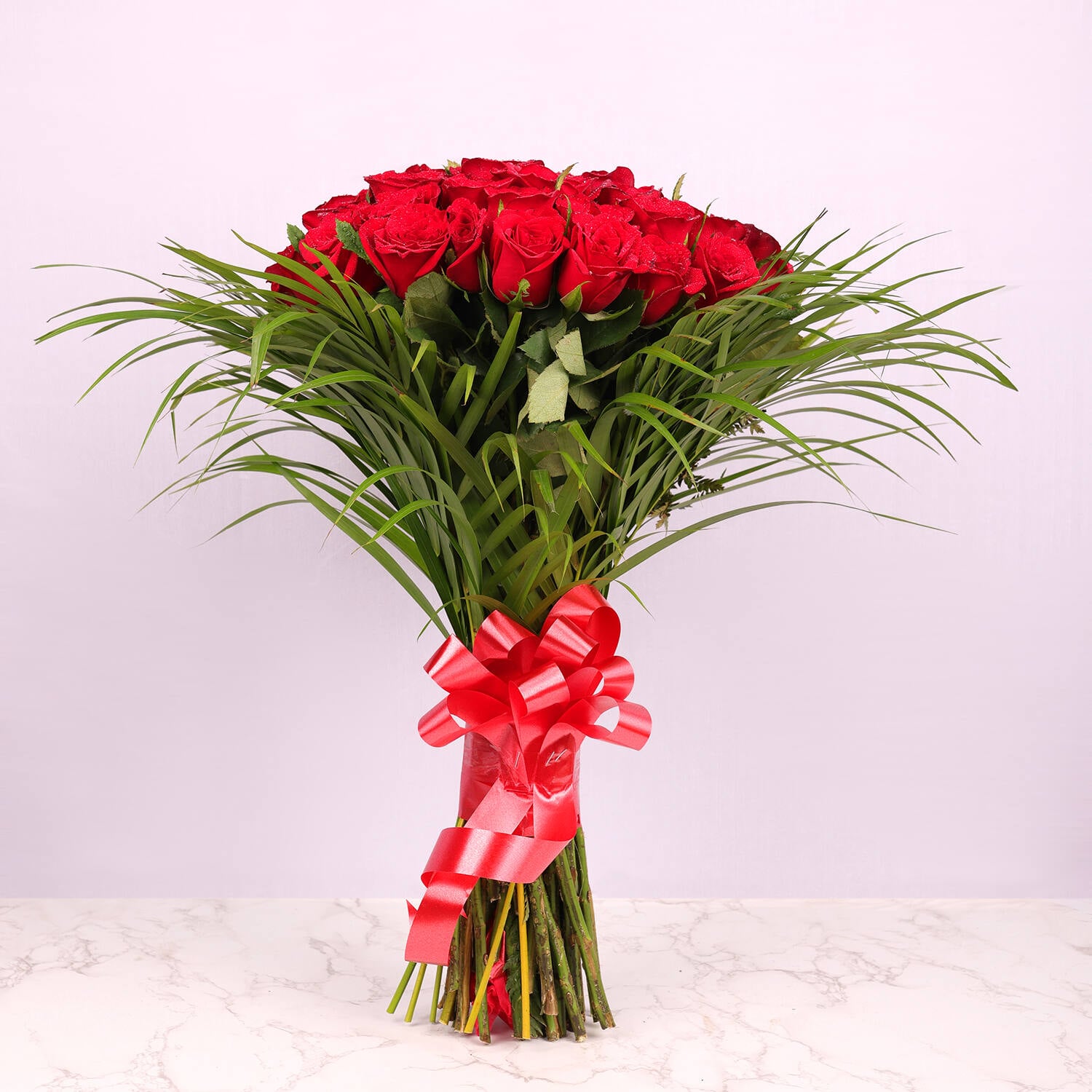 Buy / Send Passionate 11 Red Roses Bouquet Online from OyeGifts